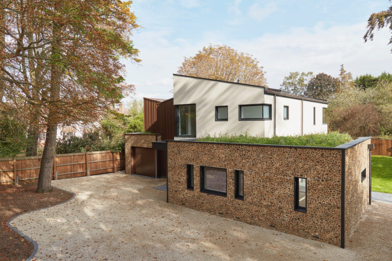 MCC Flints | Traditional flint wall build, repair, restoration and re ...