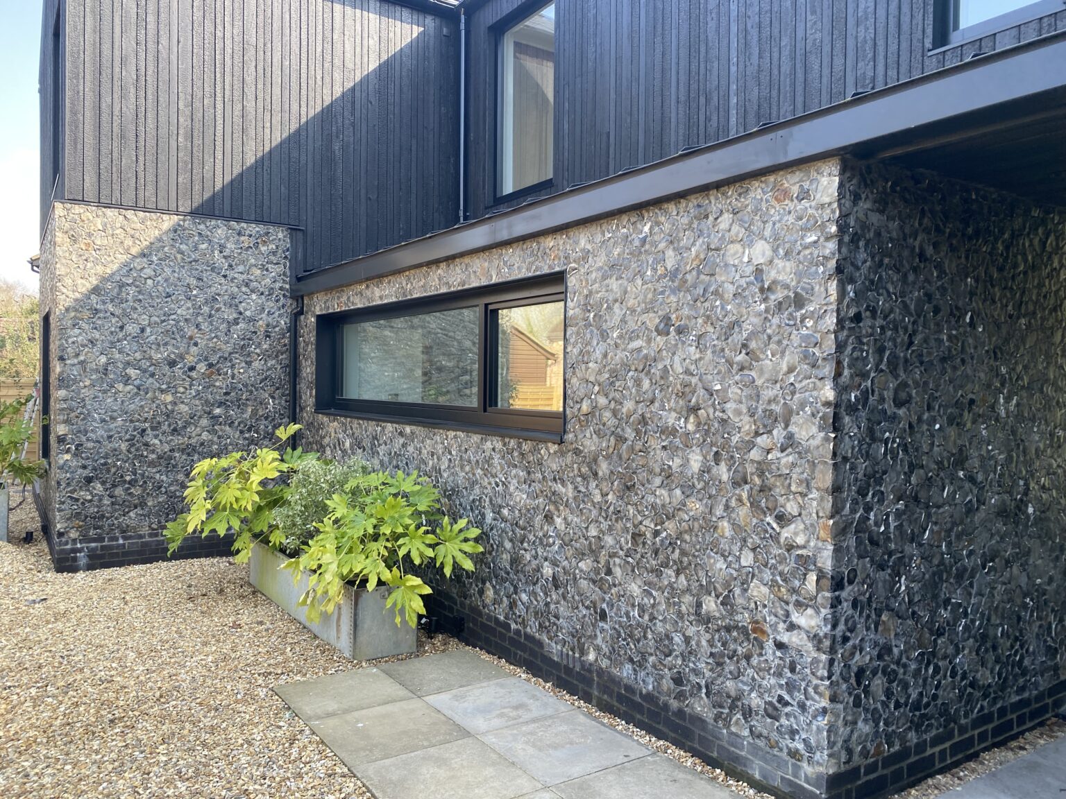 MCC Flints | Traditional flint wall build, repair, restoration and re ...